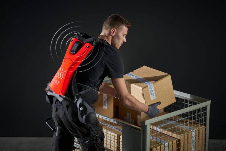 Augsburger Exoskelett-Spezialist sichert sich millionenschwere ...